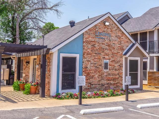 Diamond Loch Apartment Homes 1 Bedroom Apartment for Rent at 6100 Glenview Dr, North Richland Hills, TX 76180