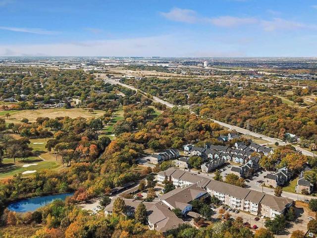 Diamond Loch Apartment Homes 3 Bedroom Apartment for Rent at 6100 Glenview Dr, North Richland Hills, TX 76180