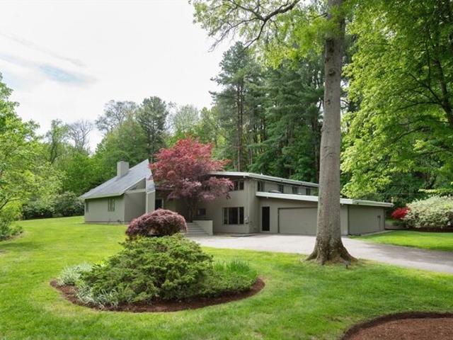 Diamond Rd, Lexington, Home For Sale
