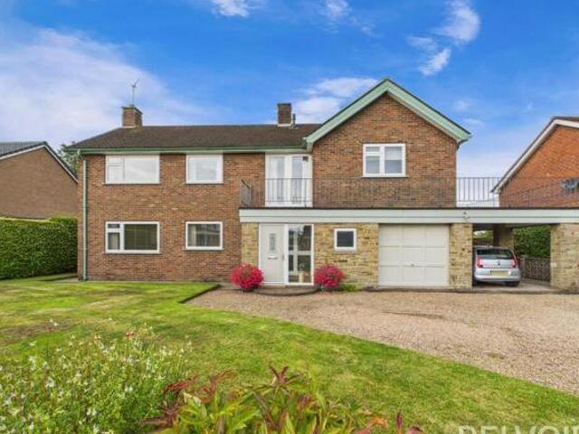 Diamond Ridge, Barlaston, 4 Bedroom Detached