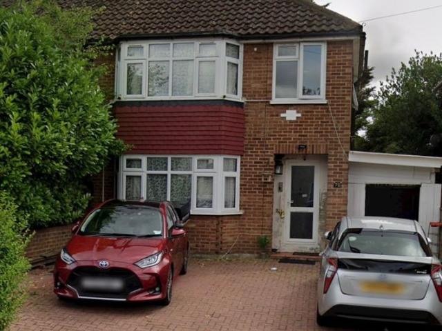 Diamond Road, Slough SL1, Studio to rent, £900 pcm | PrimeLocation