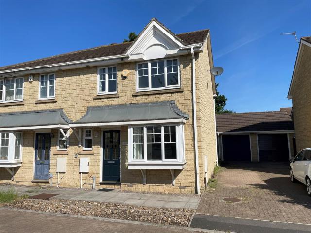 Diana Gardens, Bradley Stoke