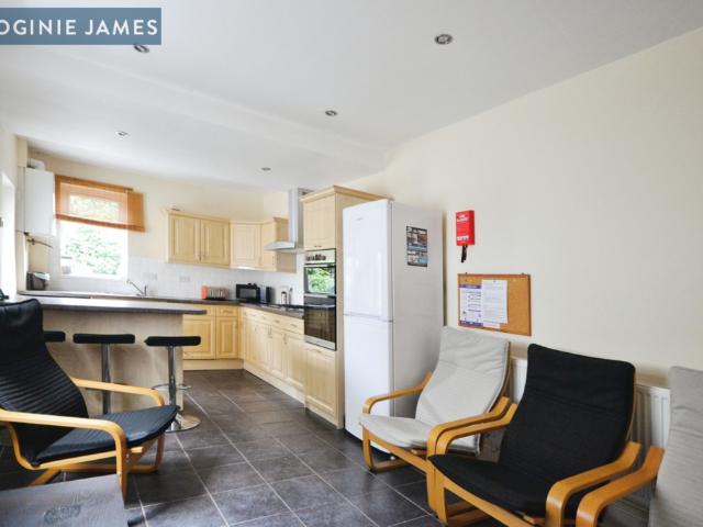 Diana Street, Roath, Cardiff, CF24 5 bed house to rent £2,375 pcm £548 pw