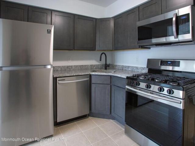 Diane Dr, Tinton Falls, Condo For Sale