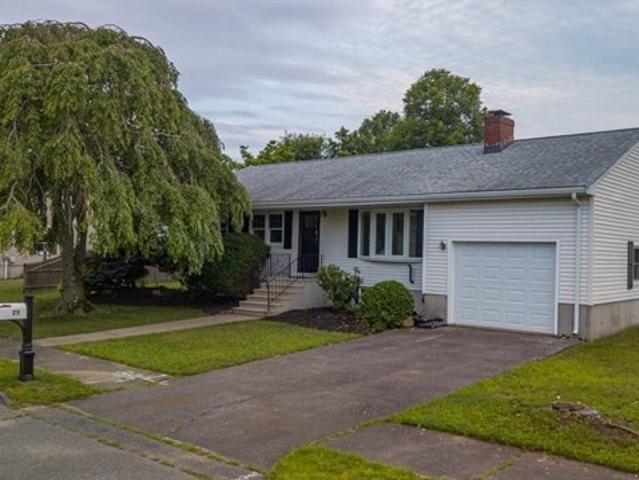 Diane Rd, Peabody, Home For Sale