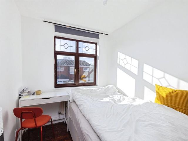 Dickens Street, London, SW8 3ES