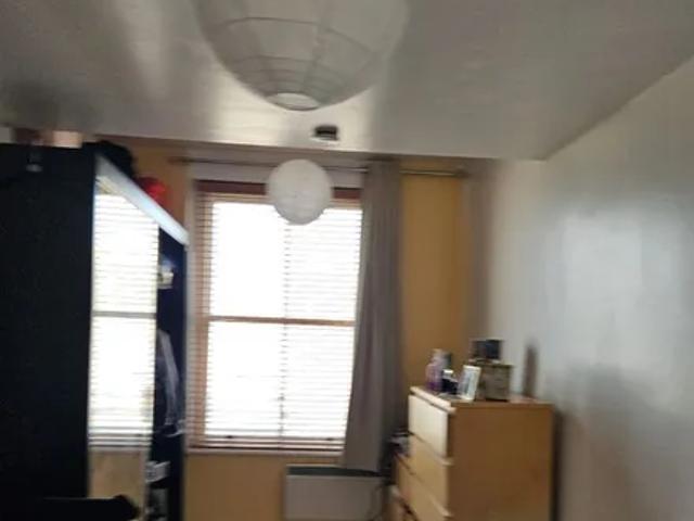Dickenson's of Fulham, North End Road, London, SW6 1NQ, United Kingdom | 1 bed apartment for rent #167699052 | Rentberry