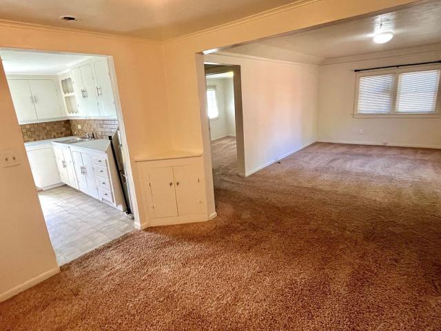 DICKK03 1 Bedroom Apartment for Rent at 13210 E Burnside St, Portland, OR 97233 Hazelwood