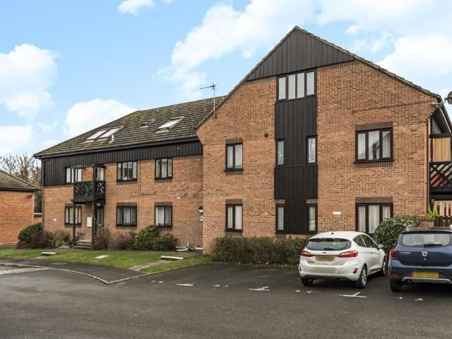 Didcot, Oxfordshire OX11, 1 bed flat to rent, £950 pcm | PrimeLocation
