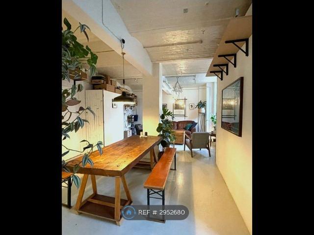 Digbyland Studios, London E9, 3 bed flat to rent, £3,500 pcm | PrimeLocation