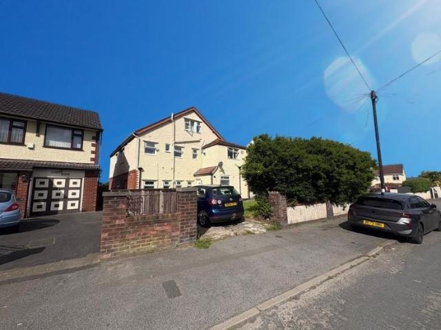 Digg Lane, Moreton CH46, 2 bed flat to rent, £850 pcm | PrimeLocation