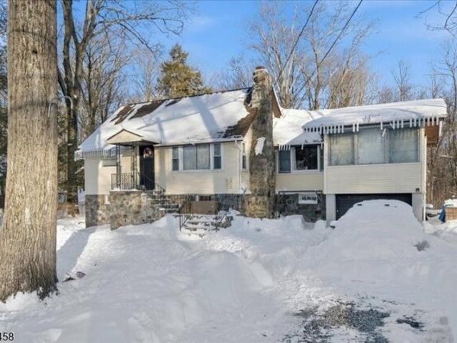 Diggles Pl, Vernon, Home For Sale
