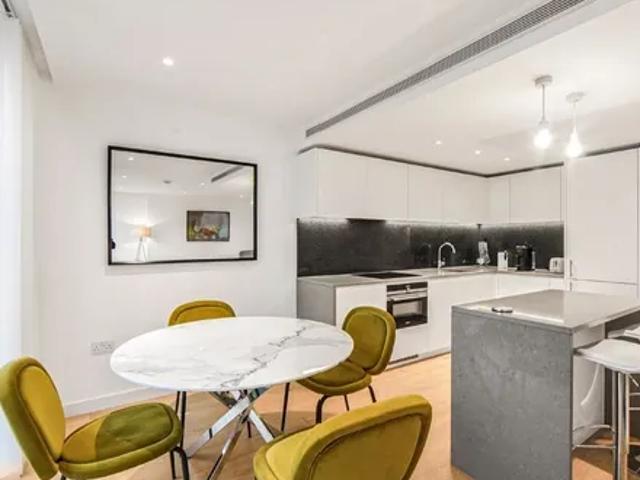 Digital Realty LHR20, 227 Marsh Wall, Cubitt Town, London, E14 9SD, United Kingdom | 2 bed apartment for rent #168128287 | Rentberry