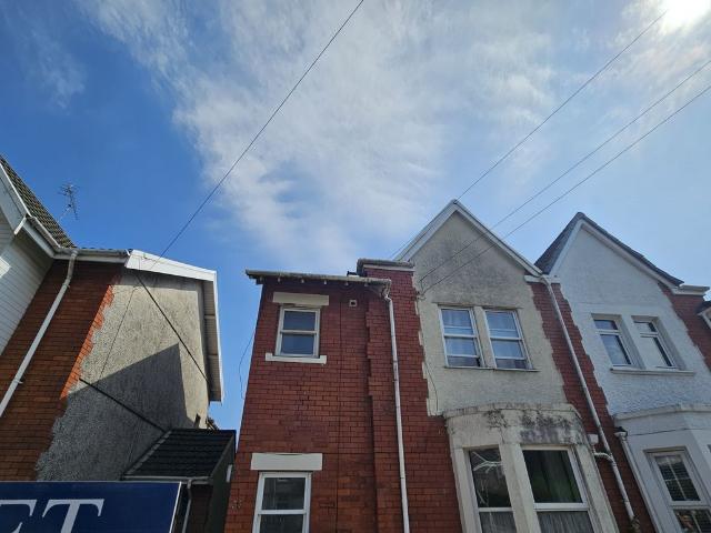 Dillwyn Road, Swansea SA2, 2 bed flat to rent, £820 pcm | PrimeLocation