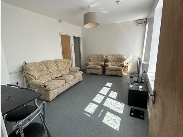 Dillwyn St, Swansea SA1, Room to rent, £330 pcm | PrimeLocation