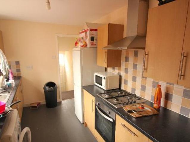 Dilston Road, Newcastle Upon Tyne, 3 Bedroom Flat