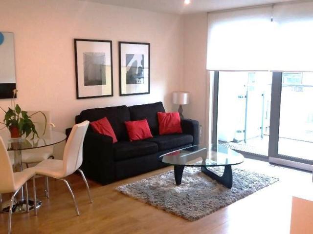 Diprose Court, Aqua Visa, Bow Common. 2 bed flat to rent £2,200 pcm £508 pw