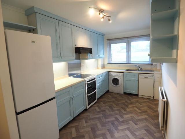 Dirleton Avenue, North Berwick EH39, 2 bed flat to rent, £1,375 pcm | PrimeLocation