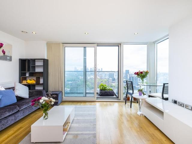 Distillery Tower, Deptford, SE8 Studio to rent £1,900 pcm £438 pw