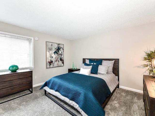 District at Vinings Apartments 3 Bedroom Apartment for Rent at 2800 Paces Ferry Rd Se, Atlanta, GA 30339