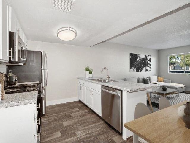 District at Fiesta Park 2 Bedroom Apartment for Rent at 1033 S Longmore, Mesa, AZ 85202