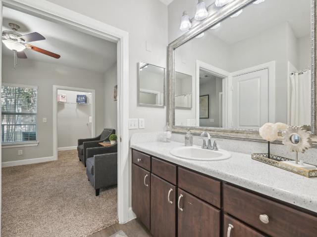 District at Greenville 2 Bedroom Apartment for Rent at 11911 Greenville Ave, Dallas, TX 75243
