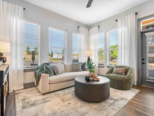 District Eastside 1 Bedroom Apartment for Rent at 2702 Pelham Rd, Greenville, SC 29615