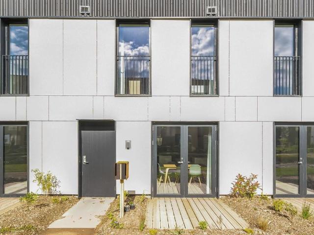 District Lofts, Climate Innovation District LS9, 2 bed flat to rent, £1,550 pcm | PrimeLocation