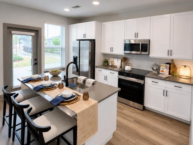 District South 1 Bedroom Apartment for Rent at 50 Tanner Rd, Greenville, SC 29607