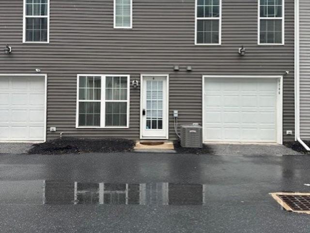 Discover This Well Appointed 2 Bedroom, 2.5 Bathroom Town Home in Mechanicsburg, PA, located in the West Shore School District and the Arcona High Point community