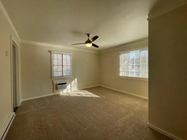 Discover Vintage Charm at Villa Marquise 1 Bedroom Apartment for Rent at 800 17th St, Sacramento, CA 95811