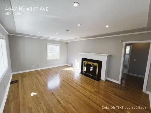 Discover Your New Home in the Heart of Concordia! 4647 Ne 41s.