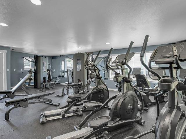 Discover Your Corvallis Escape: Near the River, Trails, and Parks 2 Bedroom Apartment for Rent at 900 Se Centerpointe Dr, Corvallis, OR 97333 South Corvallis