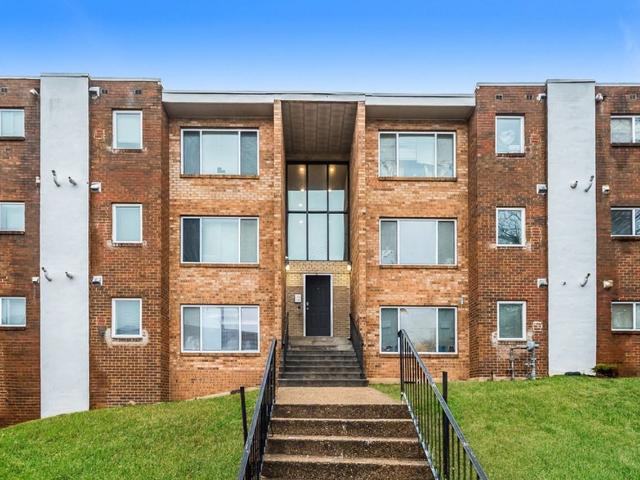 Discover Your Dream Home on Anacostia Rd SE! 3 Bedroom Apartment for Rent at 313 Anacostia Rd Se, Washington, DC 20019 Fort Dupont