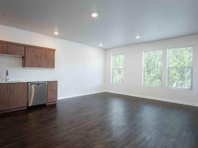 Discover Elevated Living at The Vaughn. Two Months Of Free Rent 1 Bedroom Apartment for Rent at 1940 Nw 25th Ave, Portland, OR 97210 Northwest District