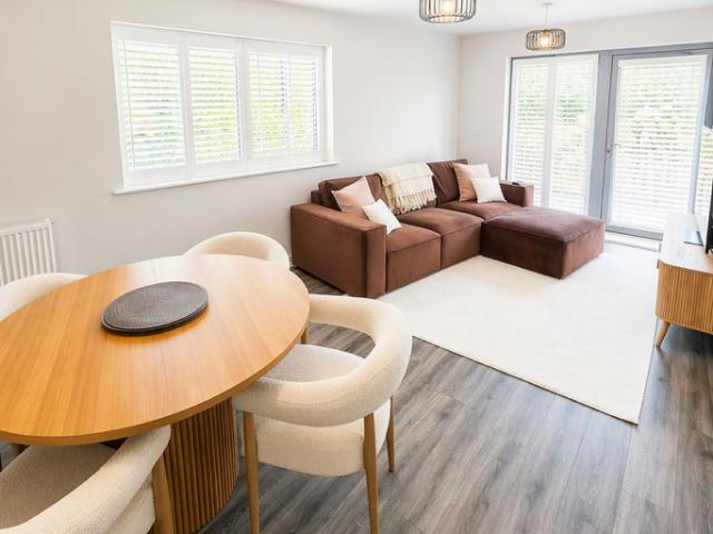 Discovery Drive, Swanley, BR8 2 bed flat to rent £1,800 pcm £415 pw