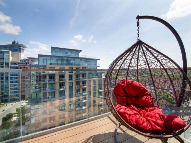 Discovery House, London, SW18 1 bed flat to rent £2,450 pcm £565 pw