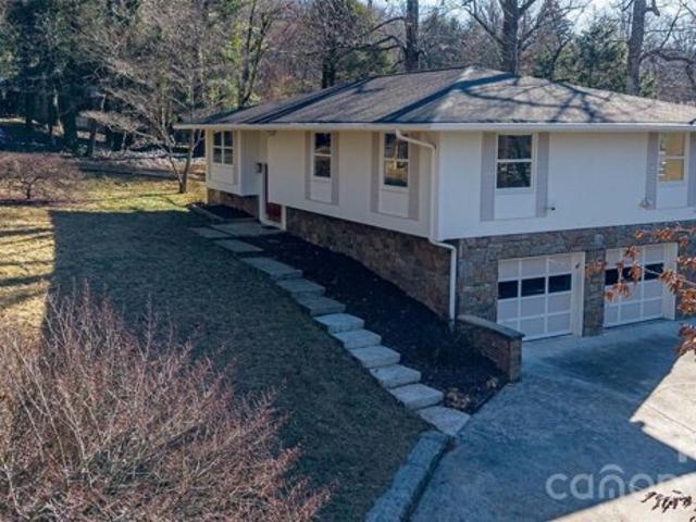Disosway St, Black Mountain, Home For Sale