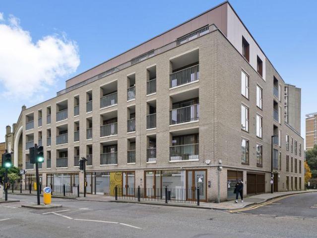 Diss Street, London 2 bed apartment to rent £2,600 pcm £600 pw