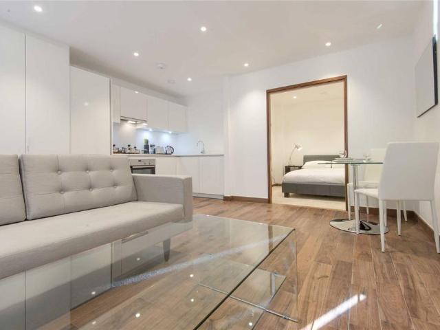 Diss Street, London, E2 Studio to rent £2,000 pcm £462 pw