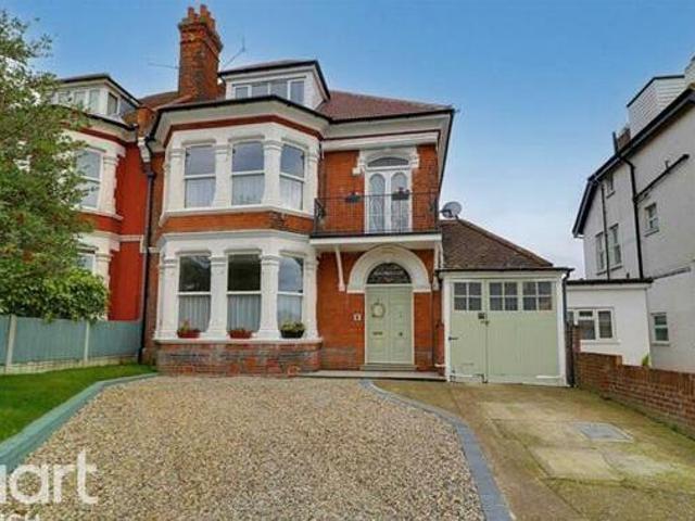 Ditton Court Road, Westcliff on sea, 6 Bedroom Semi detached