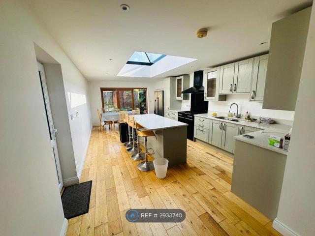 Ditton Fields, Cambridge CB5, 3 bed terraced house to rent, £1,800 pcm | PrimeLocation