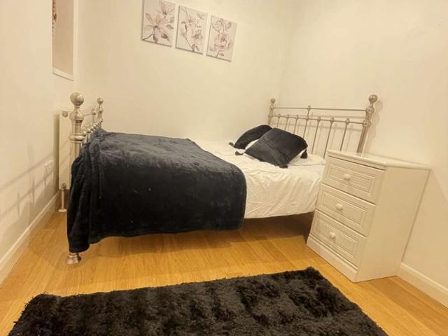 Ditton Fields, Cambridge CB5, 7 bed shared accommodation to rent, £1,190 pcm | PrimeLocation
