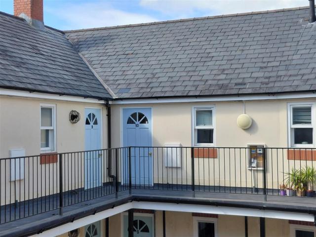 Ditton Street, Ilminster
