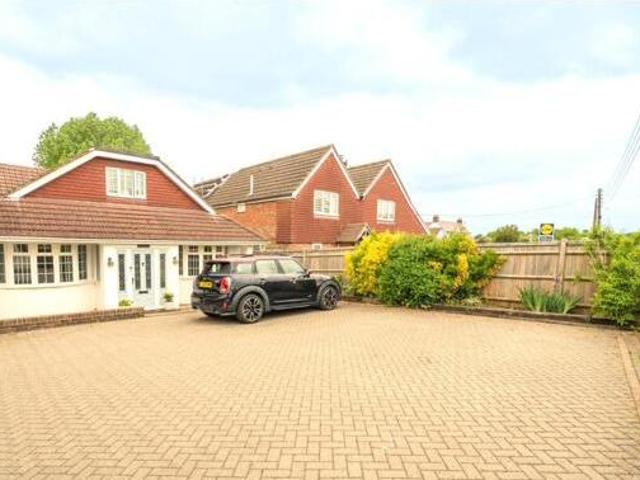 Dittons Road, Polegate, 4 Bedroom Detached