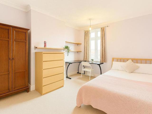 Ditchling Road, Brighton BN1, Room to rent, £825 pcm | PrimeLocation