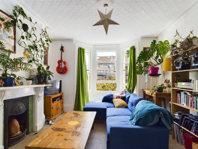 Ditchling Rise, Brighton BN1, 1 bed flat to rent, £1,300 pcm | PrimeLocation