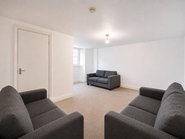 Ditchling Rise, Brighton BN1, 8 bed terraced house to rent, £3,185 pcm | PrimeLocation