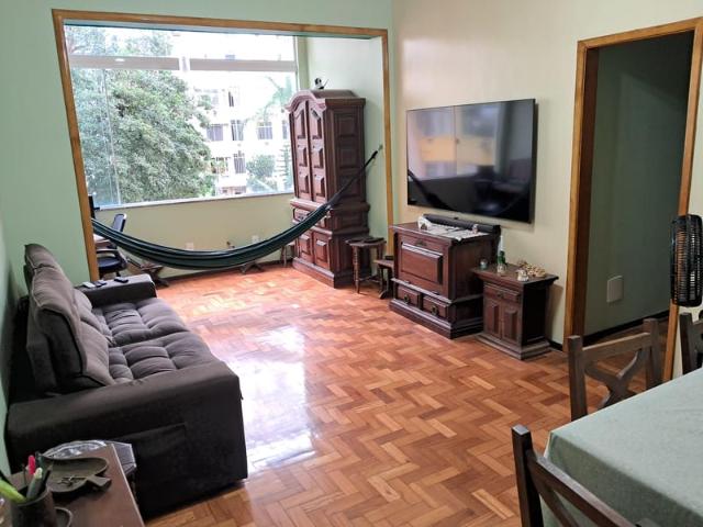 DIVIDO APARTAMENTO