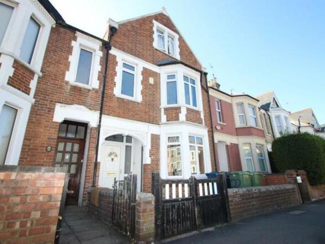 Divinity Road, East Oxford, HMO. 8 bed terraced house to rent £4,800 pcm £1,108 pw